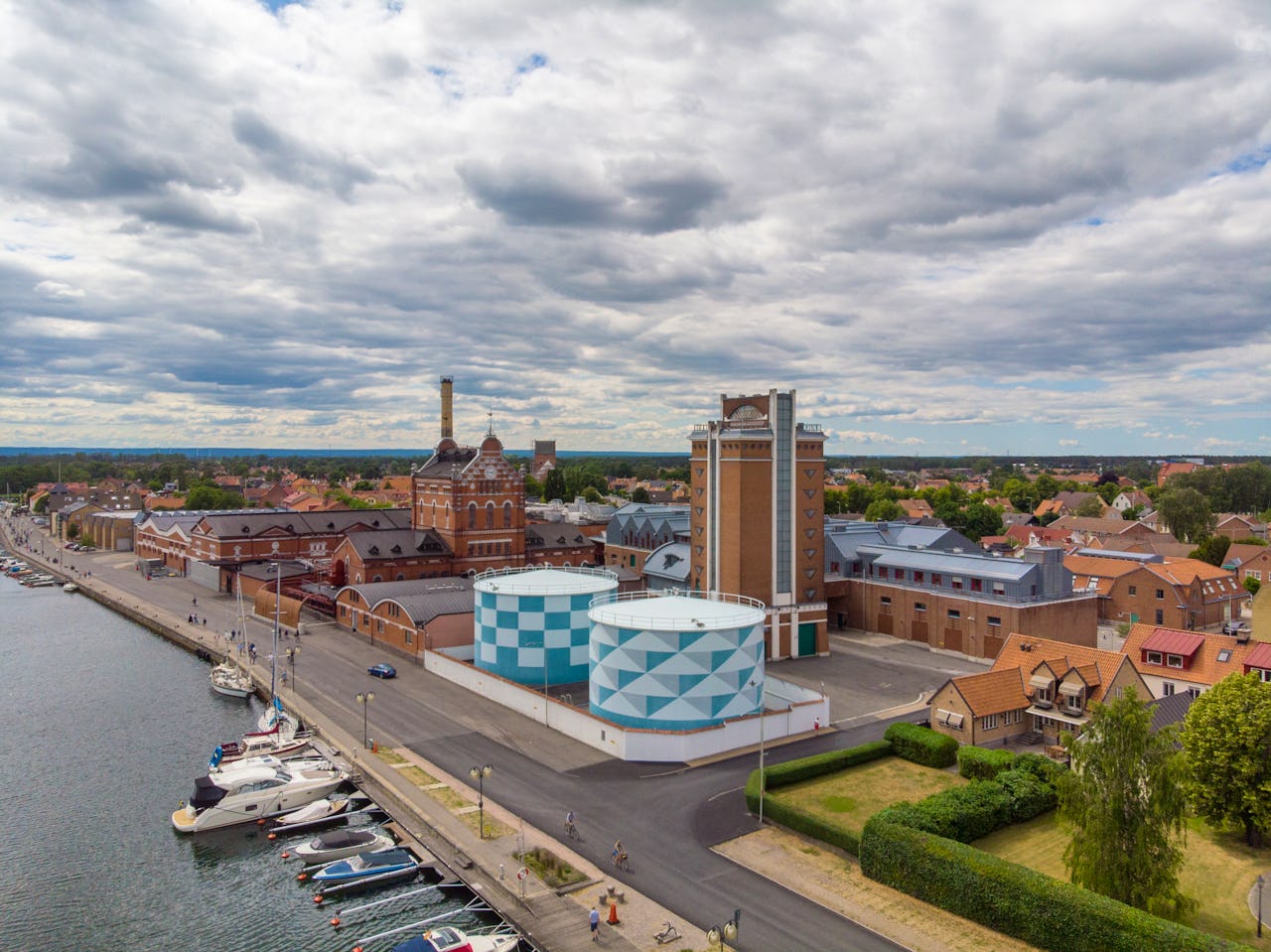 Uncover Absolut Home in Sweden with a Private Driver with a Daytrip Car Ride