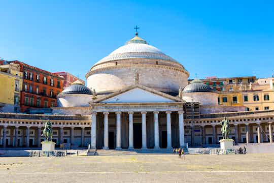 Private Day Trip from Amalfi to Naples and Mount Vesuvius